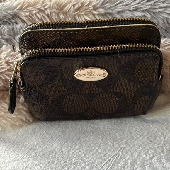 Coach | Bags | Coach Coin Purse Gently Used | Poshmark